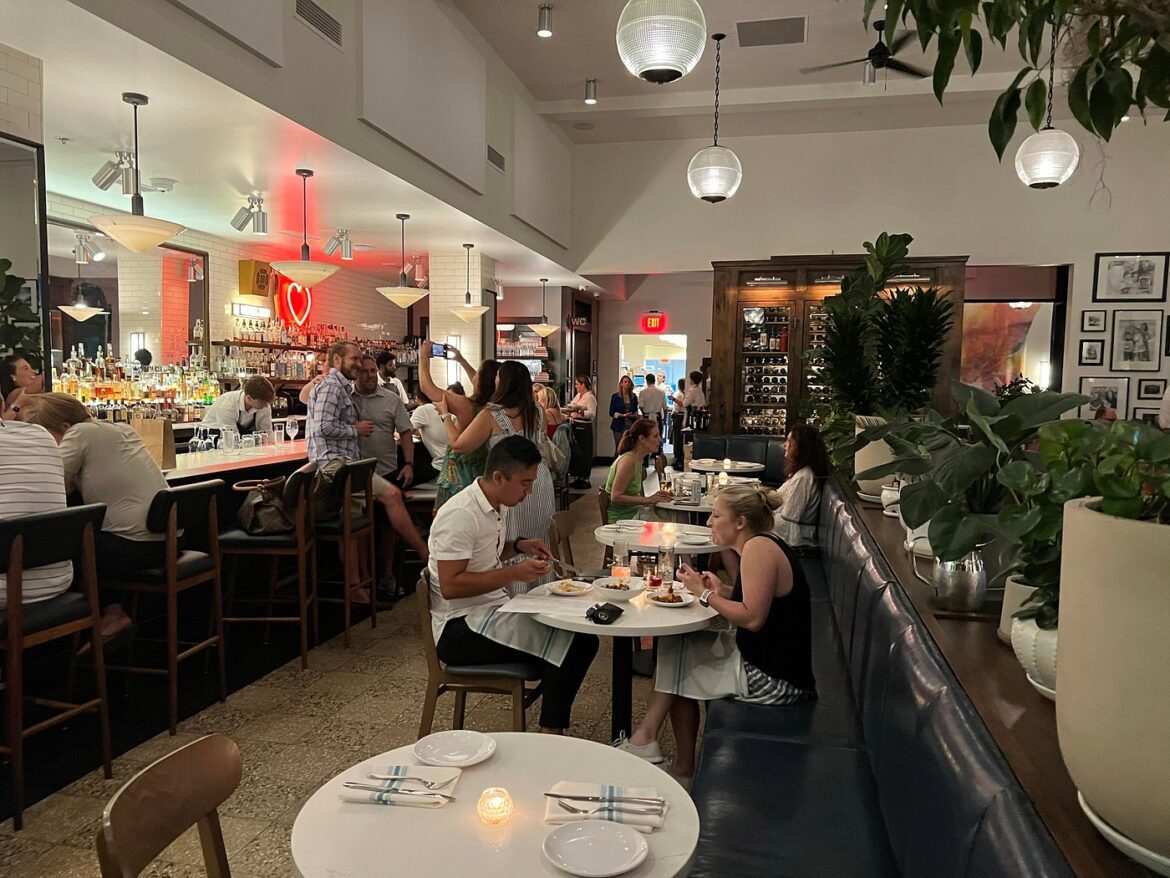 19 Insanely Unique Restaurants in St Louis, MO You Have to Try