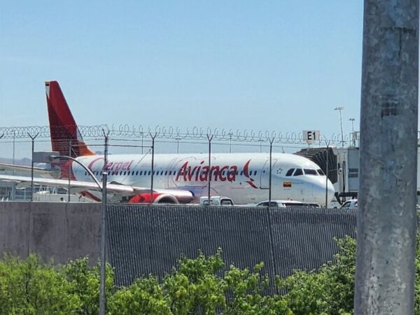 Best Airlines to Fly to Colombia in 2026 (Cheap Seats to Lie-Flats ...