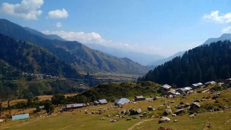 12 Absolutely Breathtaking Places to Visit in Himachal Pradesh