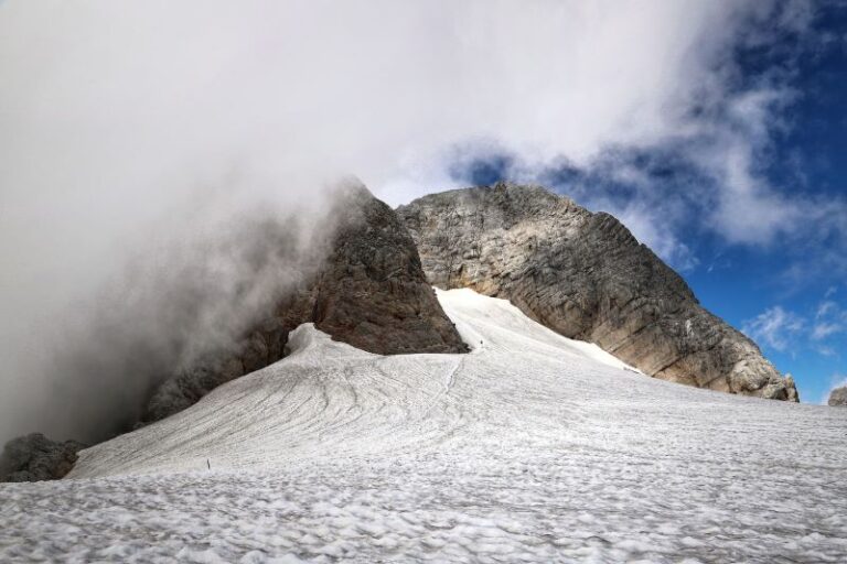 12 Spectacular Spots in the Austrian Alps You Have to See to Believe