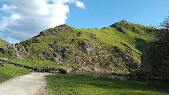 12 Surreal Places in Derbyshire You Need to Experience