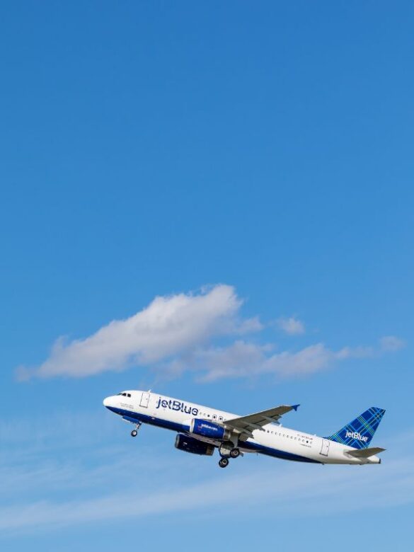 12 of the Best Airlines that Fly to Peru (For 2025)