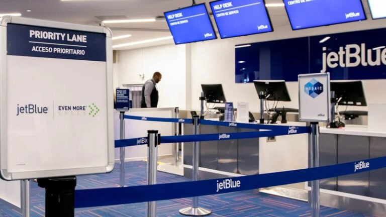 Guide to JetBlue Mint Class in 2025 (My Honest Review)