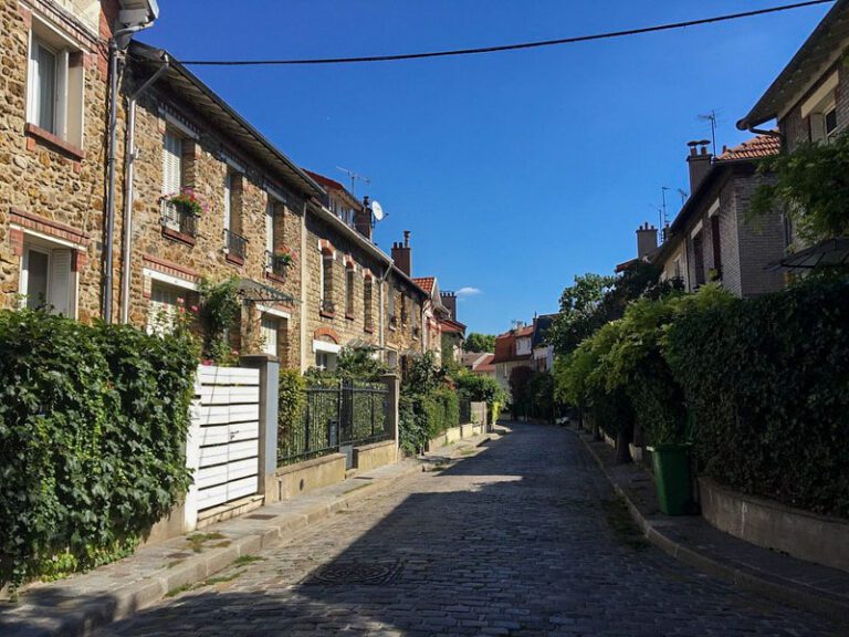 11 Lesser-Known Places in Paris That Are Pure Magic