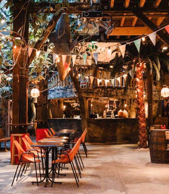 22 Fun & Unique Paris Restaurants: From Jungles to Converted Train Stations