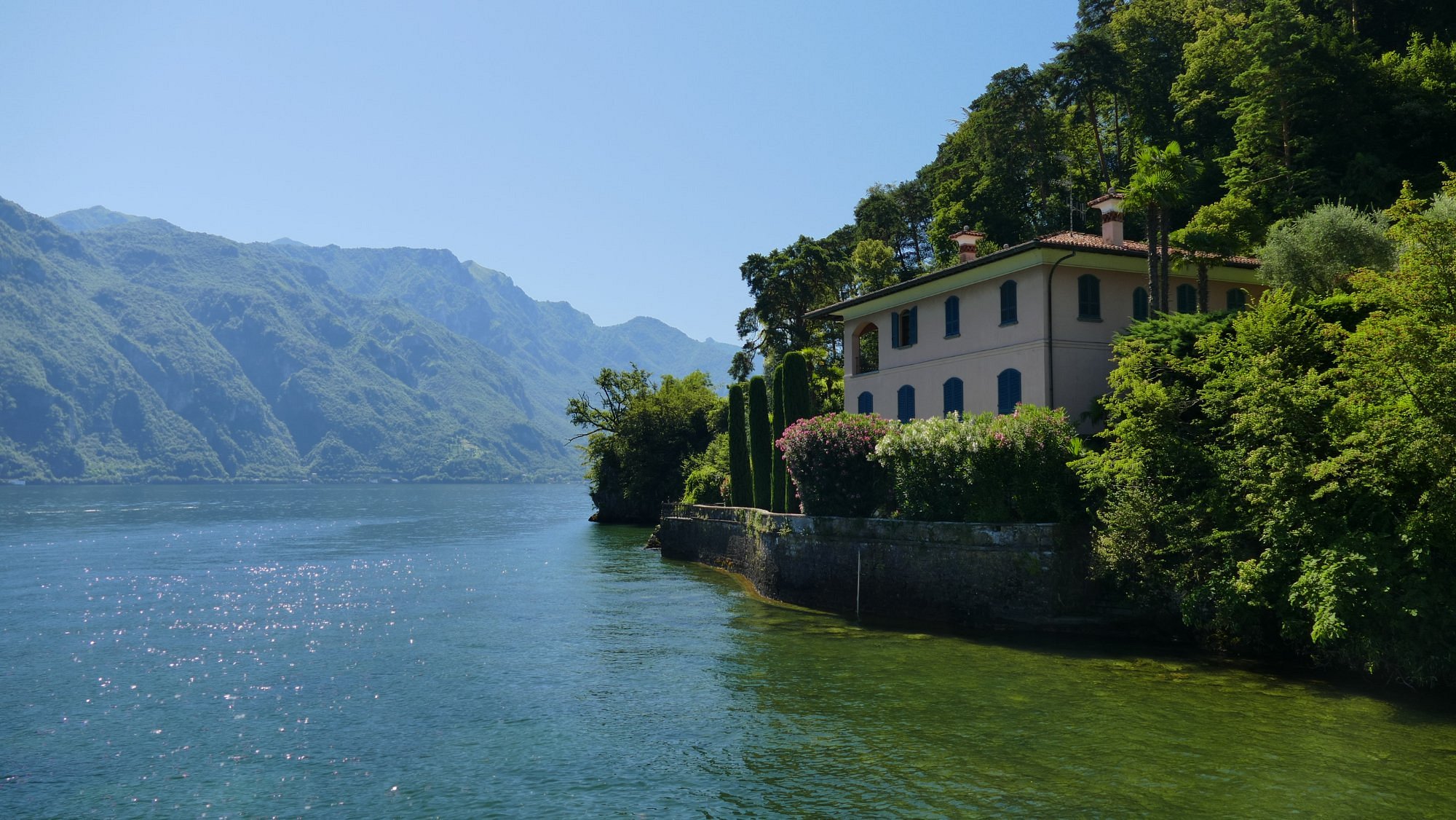 12 Fun Experiences in Bellagio, Lake Como: Historic Streets + Lake Walks