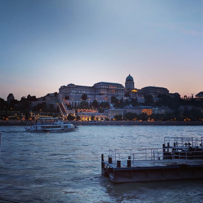 12 Stunning Hidden Gems in Budapest You Need to See