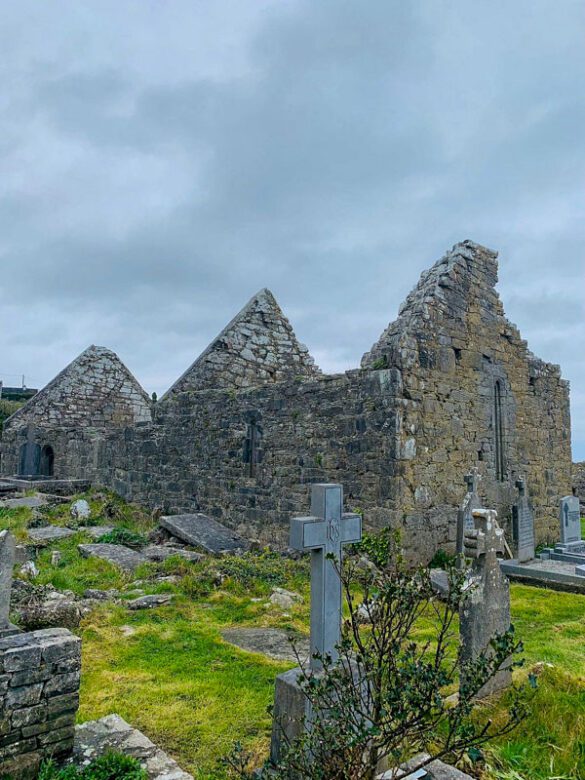 Aran Islands Bucket List: 12 Fun Things to Do & See - Global Viewpoint