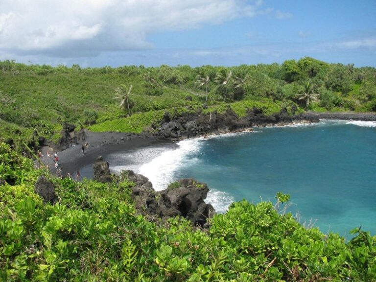 12 Hidden Gems in Maui That Nobody Knows About