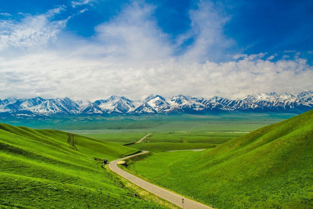 12 Surreal Xinjiang You Need to Experience - Global Viewpoint
