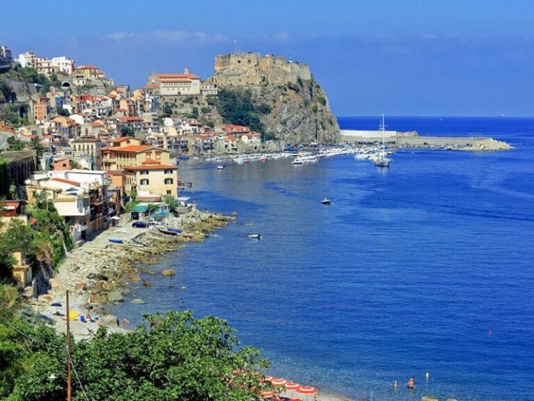 12 Must-See Destinations in Calabria (Italy) in 2025