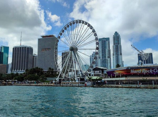 12 EPIC Miami Night Spots That Will Blow Your Mind