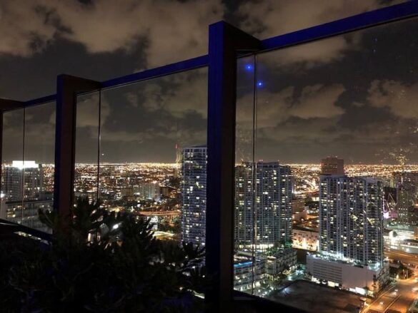 12 EPIC Miami Night Spots That Will Blow Your Mind