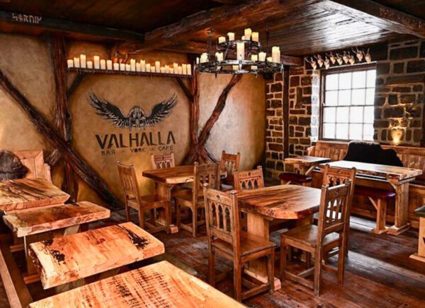 22 Fun & Cool Restaurants in York, England