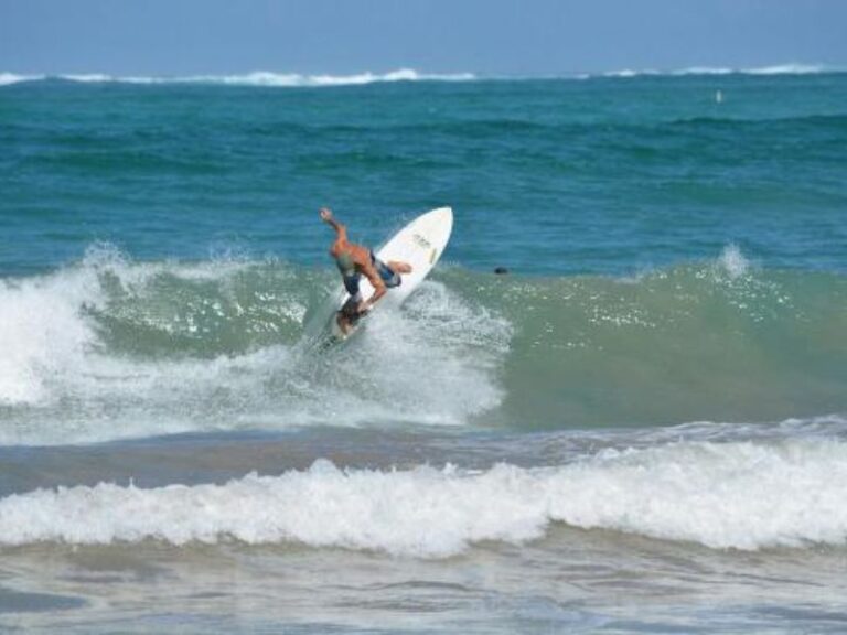 Aguadilla, Puerto Rico Guide 2026: Crash Boat Beach, Cliffs & Wild Surf