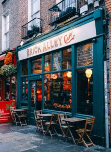12 Unique Places to Eat in Dublin (Ultimate Foodie Spots)
