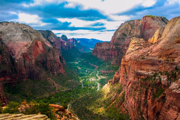 13 Amazingly Beautiful Spots in Zion National Park - Global Viewpoint