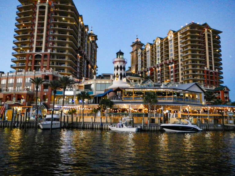 15 MAGICAL Things to Do in Destin After the Sun Sets