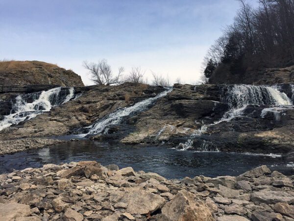 12 Jaw-Dropping Places in Iowa You Won’t Believe Exist