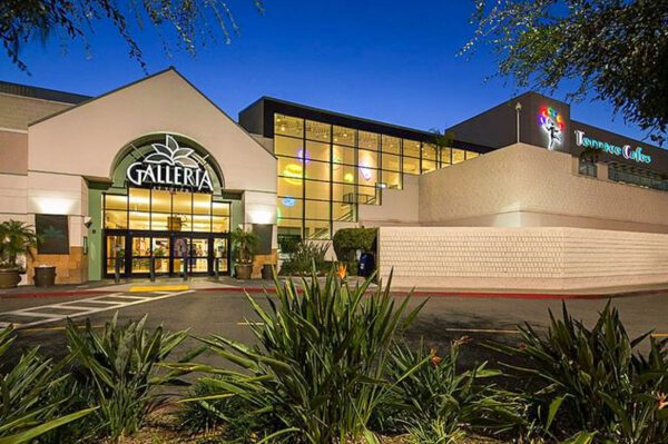 12 Epic Riverside, CA Adventures at Night for Your Bucket List