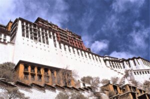 These are 12 Incredibly Magical Places in Tibet for Nature Lovers ...