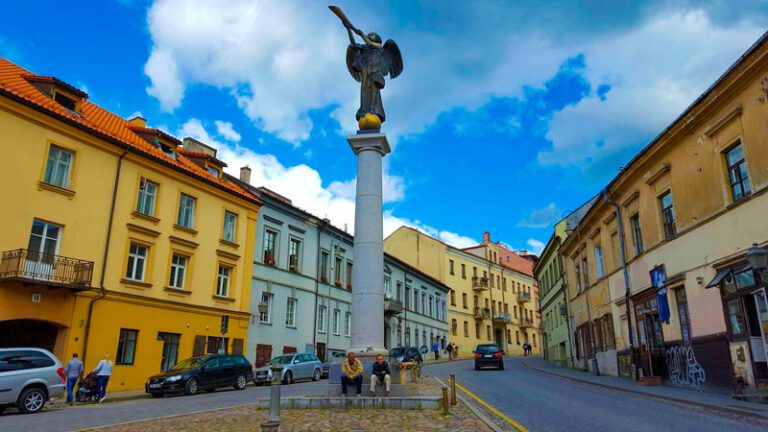 15 AMAZING Things to Do in Vilnius, Lithuania - Global Viewpoint