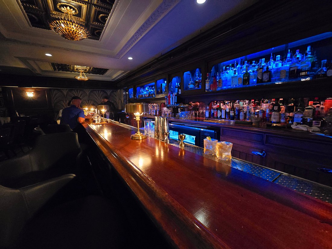 23 Things to Do in Kansas City at Night (BBQ & Blues After Dark!)