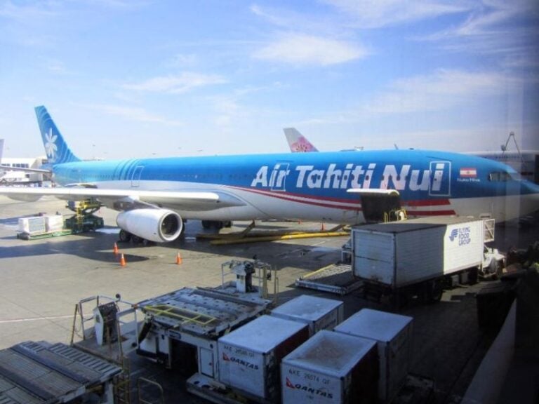 Top 10 Airlines for the Best Flights to France This Year - Global Viewpoint