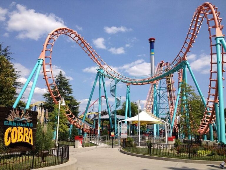 13 Picture-Perfect Amusement Parks in the Southeast US That Will Blow ...