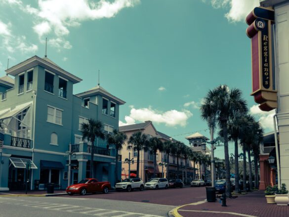 12 AMAZING Places in Central Florida for Expats to Live Their Best Life