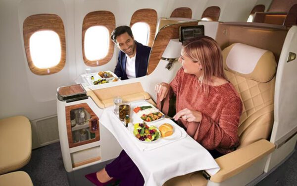 Emirates Business Class in 2025: Benefits, Seats, and Booking Tips