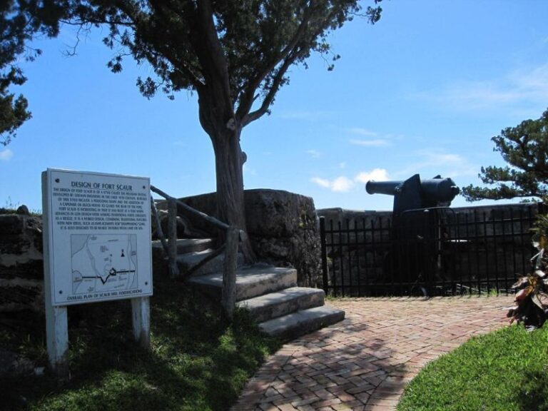 12 Amazing Hidden Gems in Bermuda Only Locals Know About