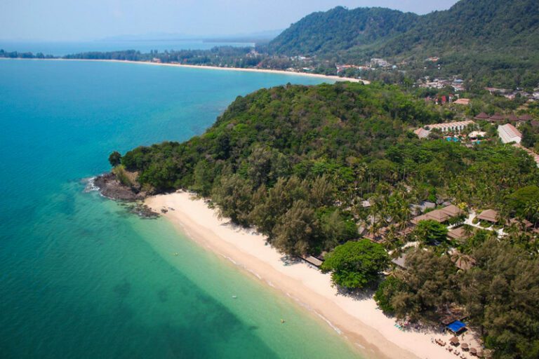 12 BEST Places to Live in Asia for High Living Standards
