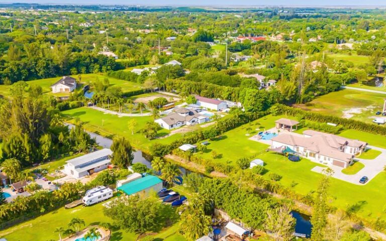 12 Epic Locations to Live in Broward County for Starting a New Life