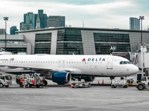 10 Best Airlines for Affordable & Comfortable Flights to Milan - Global ...