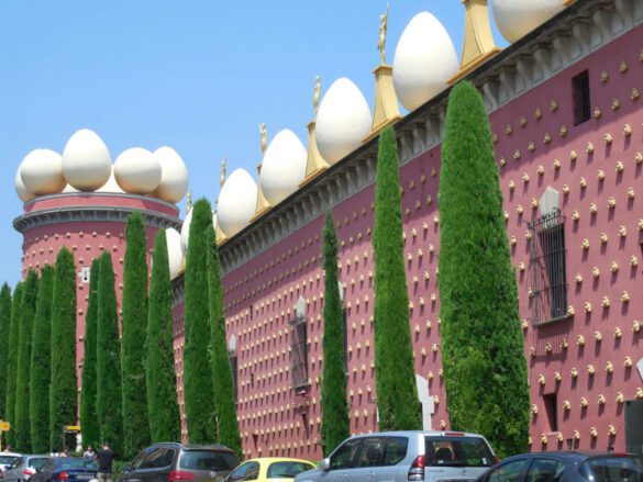 13 Epic and Beautiful Spots to See in Catalonia - Global Viewpoint