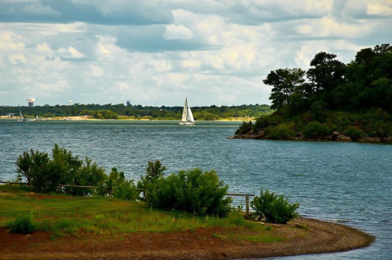 12 Livable Destinations in North Texas So Beautiful, They Feel Like a ...