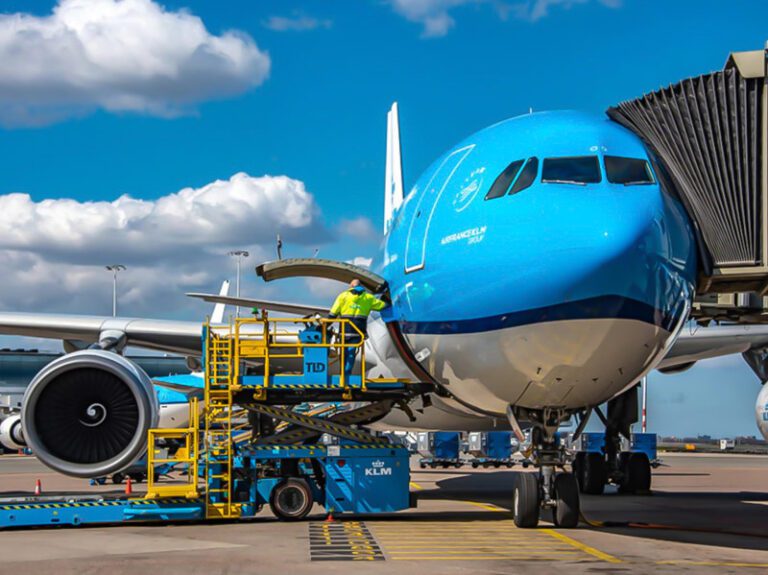 10 Airlines with the Best Service & Deals for Flights to Israel ...