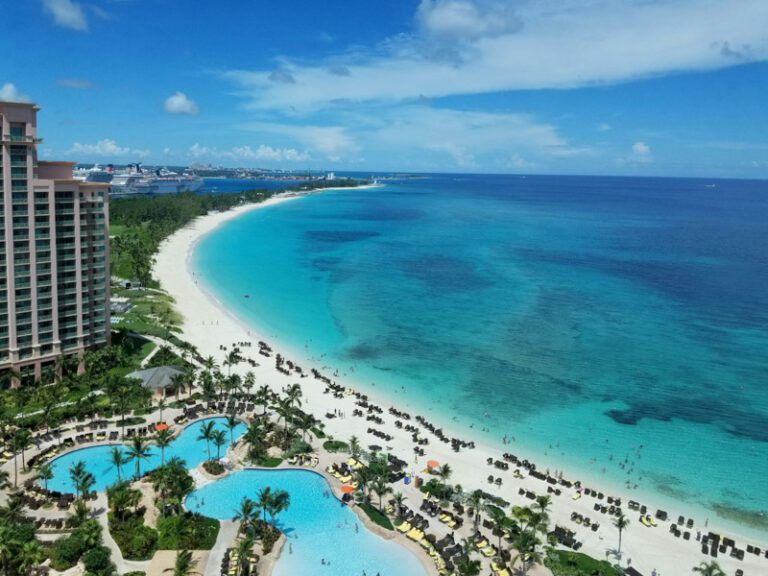 15 Incredibly Beautiful Places in the Bahamas that Every Caribbean ...