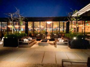 22 Unique Restaurants in the Chicago Suburbs: Extraordinary Places to ...