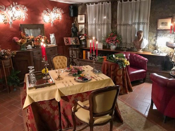 23 Wildly Unique Places to Eat in Italy (Trams, Caves + Hidden Gems)