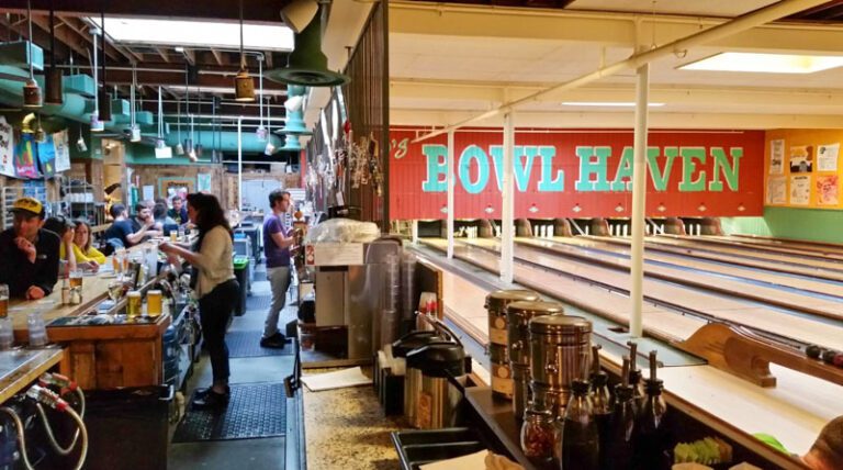 22 AMAZING Massachusetts Restaurants (One is in a 1761 Mill)