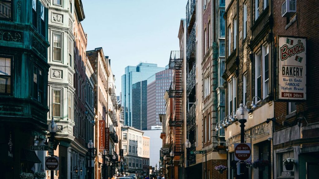 15 BEST Things to Do in Boston's North End (Italian Neighborhood)