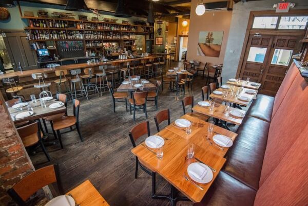20 Fun Restaurants in Indiana That'll Surprise Even the Skeptics