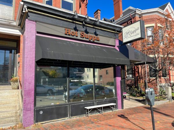 19 Unique Restaurants in Maine: Railcar Diners, Waterfront Lobster, and Sichuan Spices