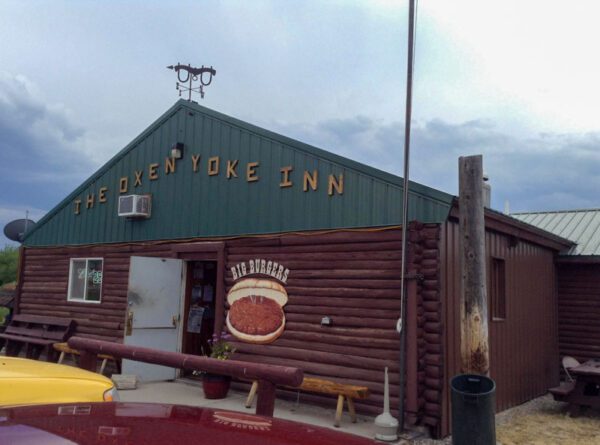 19 Unique Restaurants in Montana: Yurts, Ski Chalets, and More