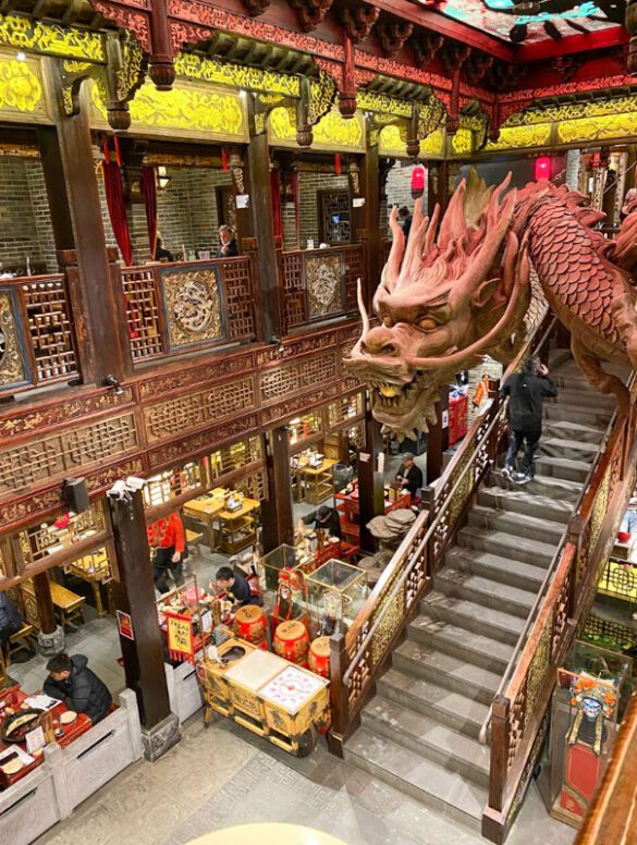 22 Unique Restaurants in Melbourne: Fun + Unusual Eateries Unveiled