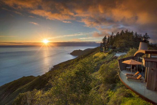 Top 12 Spa Resorts for Singles (EPIC Retreats for Solo Travelers)