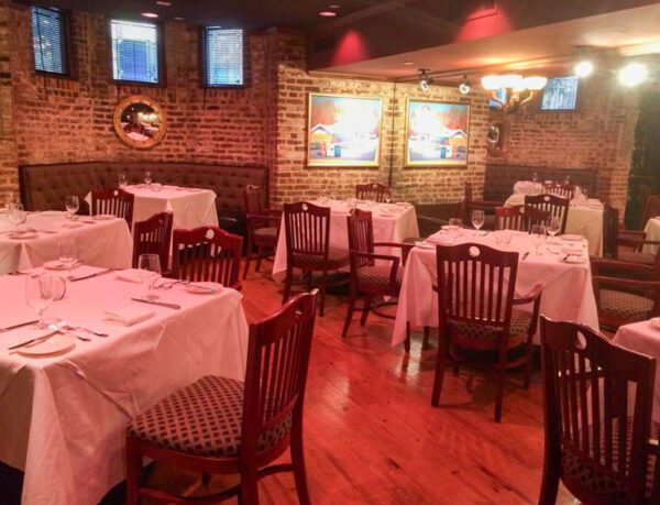 13 Unique Restaurants in North Carolina: The Wildest and Wackiest ...