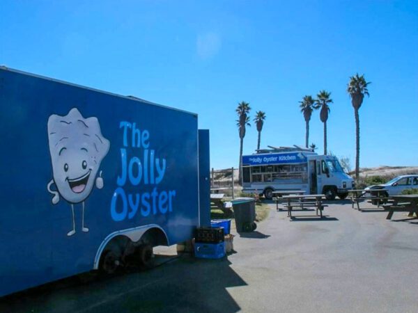 23 AMAZINGLY Unique California Restaurants (Fun Places to Eat)